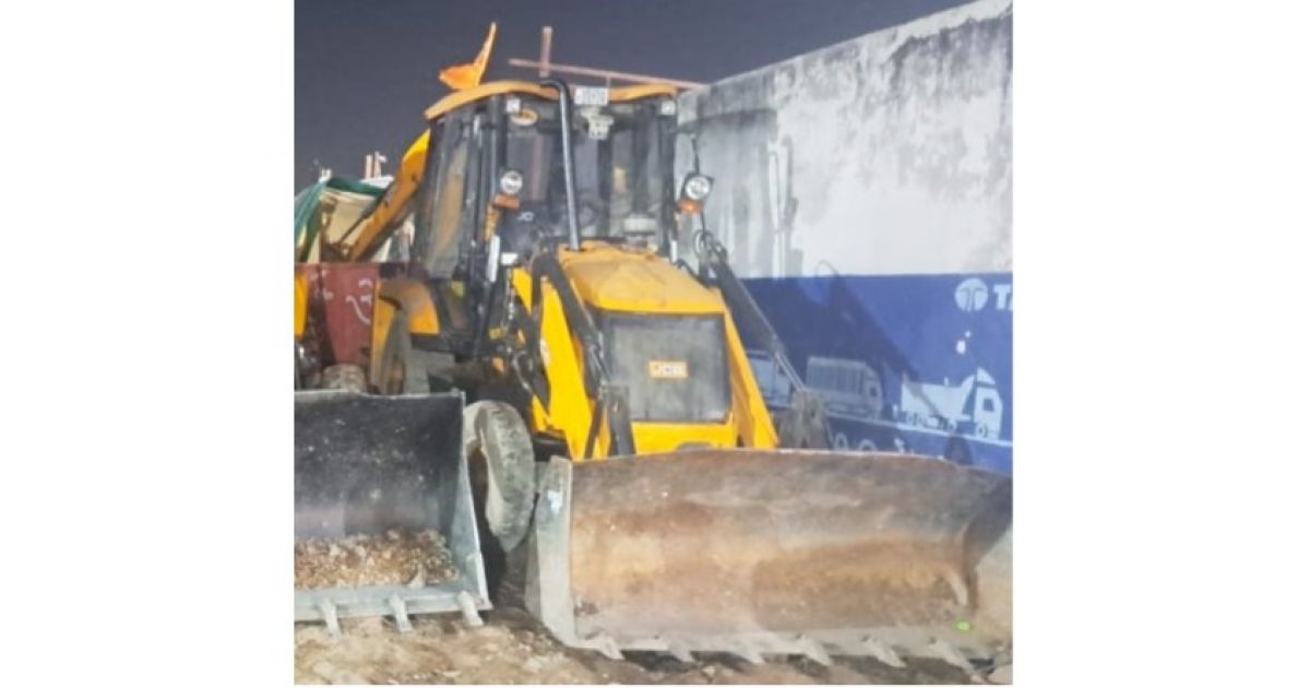 JCB 2DX 36 HP - With Fuel - With Operator | Synfra