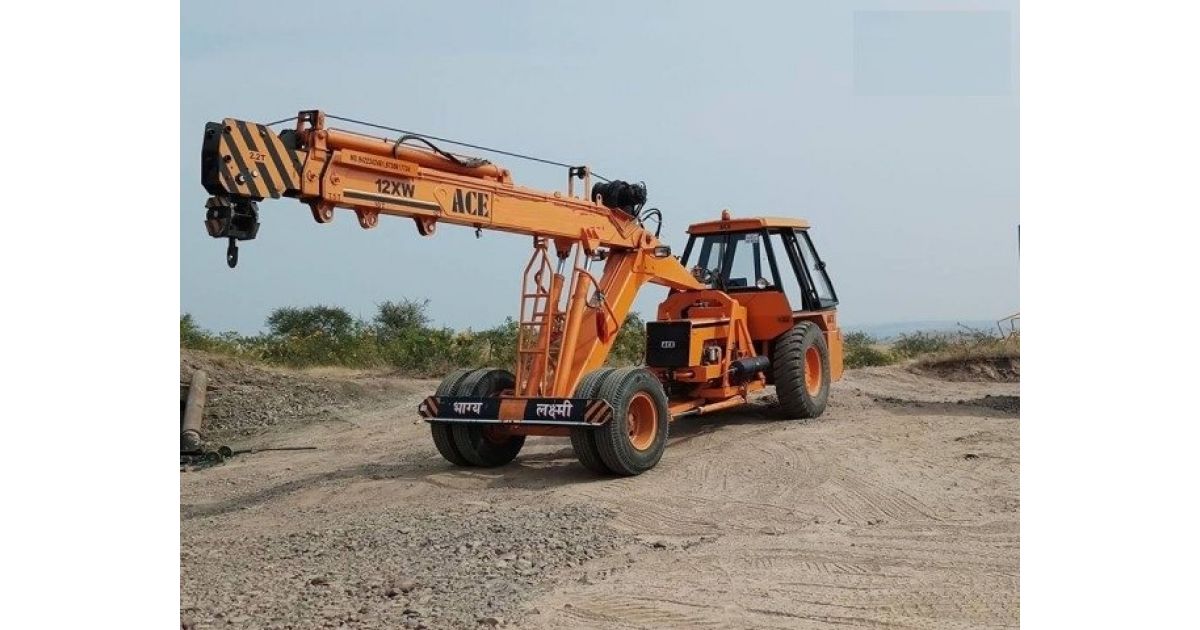 12 XW TON HYDRA - Without Fuel - With Operator | Synfra