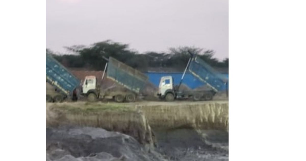 Tata Hyva Sigma - Without Fuel - With Operator | Synfra